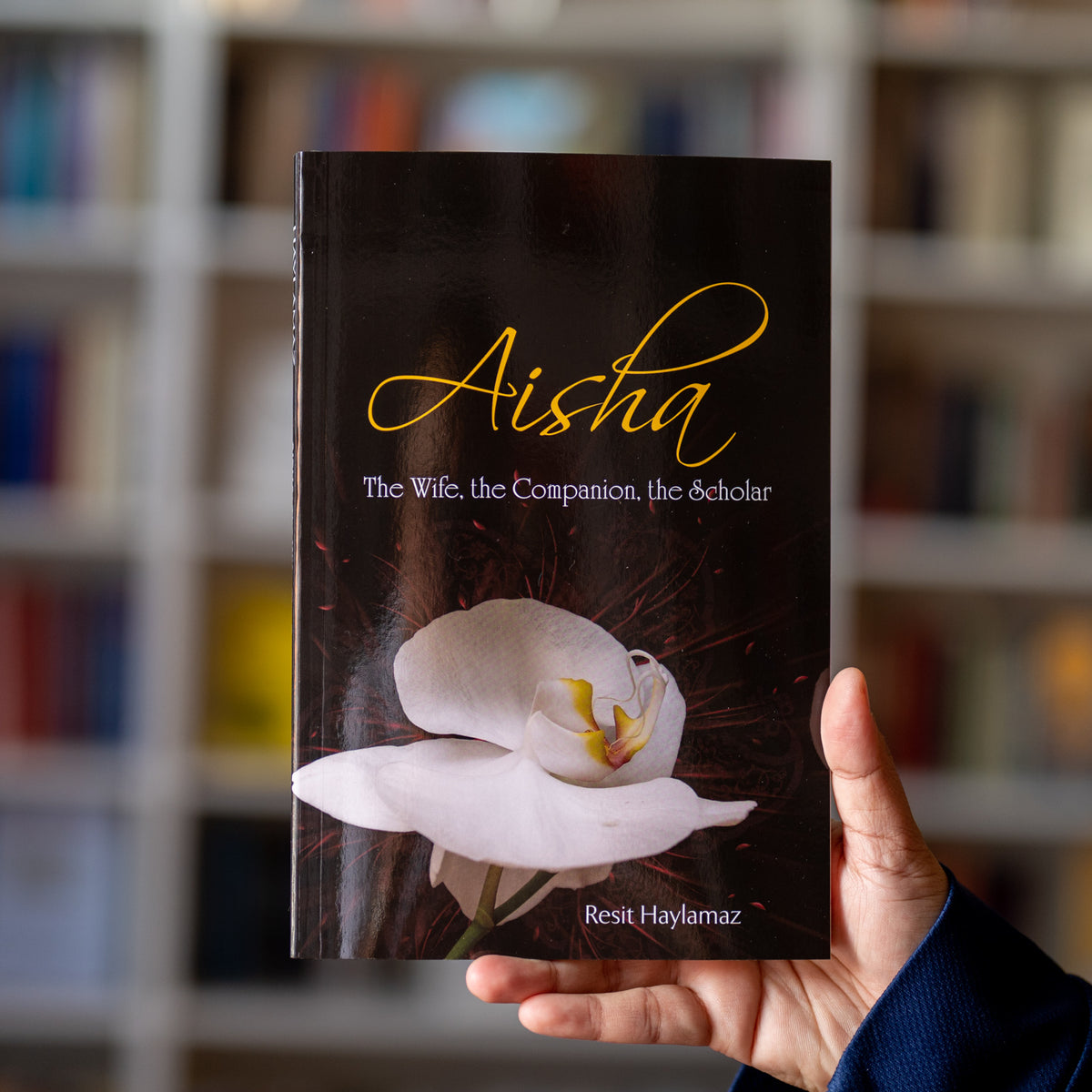 Aisha: Wife, Companion, Scholar — Wardah Books